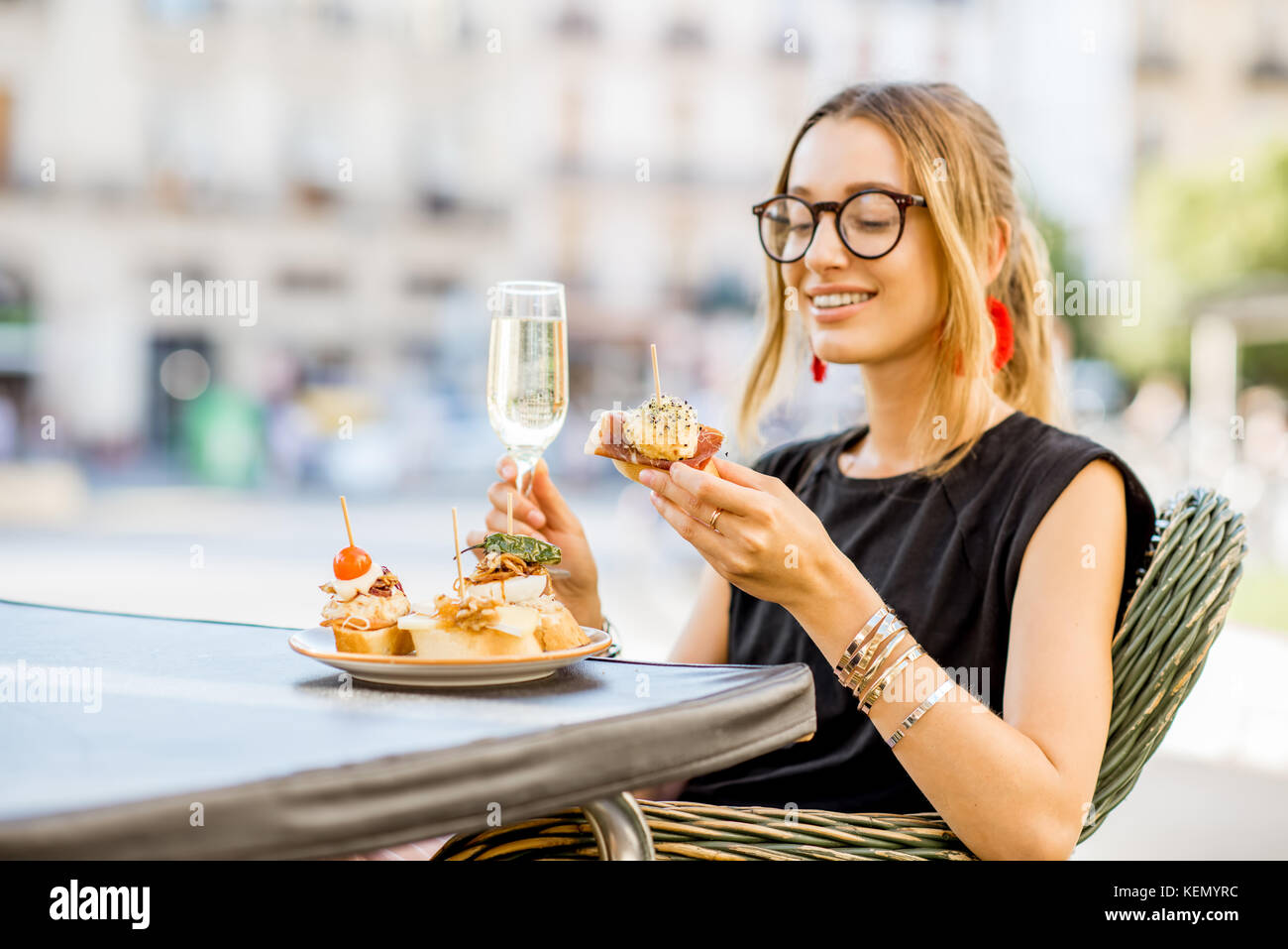 Typical spanish woman hi-res stock photography and images - Alamy
