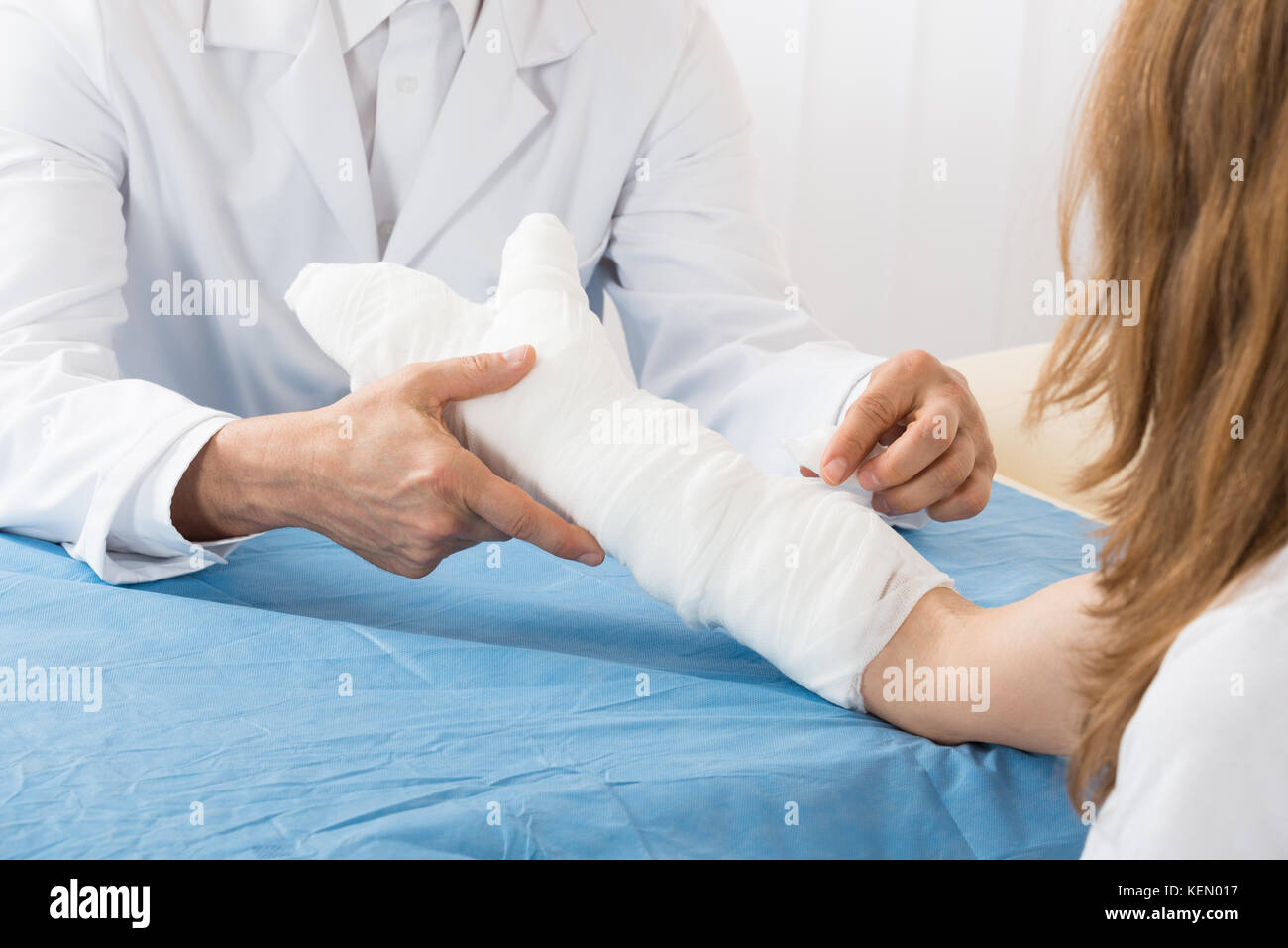 Wound care nurse hi-res stock photography and images - Alamy