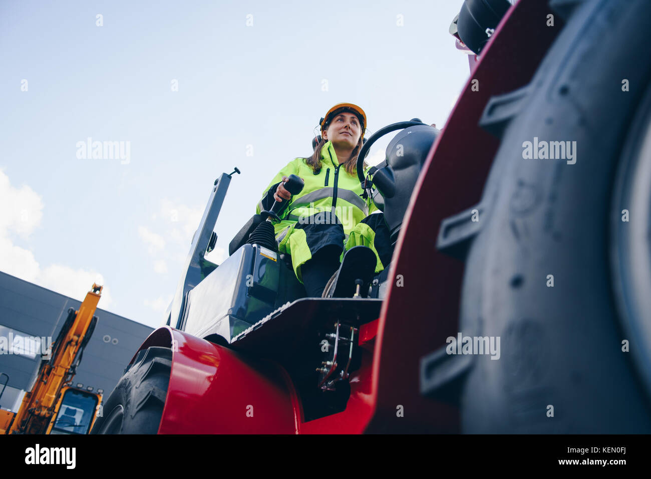 Heavy equipment operator hi-res stock photography and images - Alamy