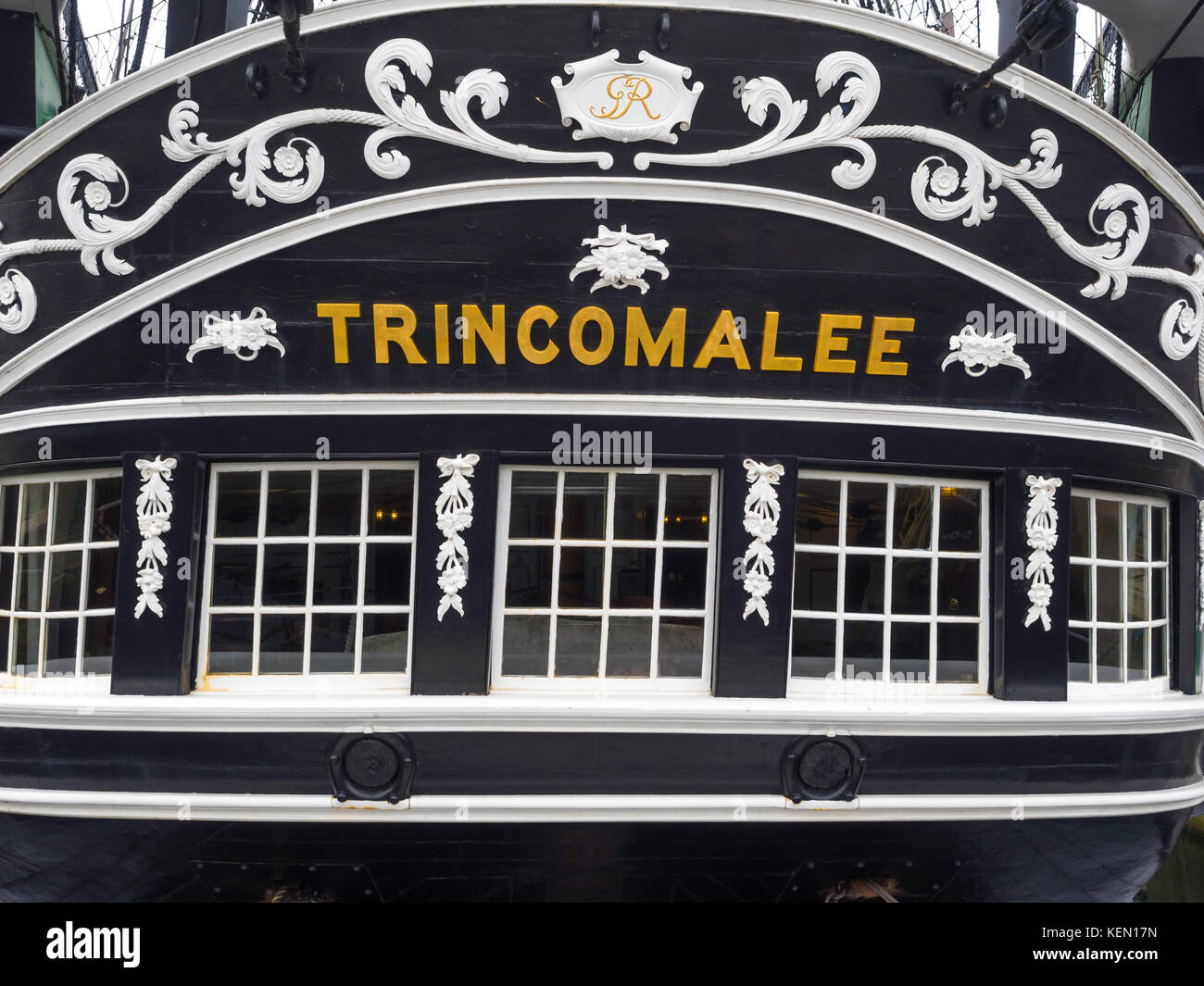 46 gun hi-res stock photography and images - Alamy