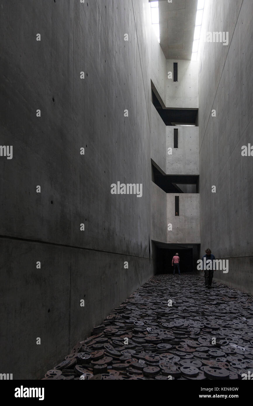 Jewish museum berlin interior hi-res stock photography and images - Alamy
