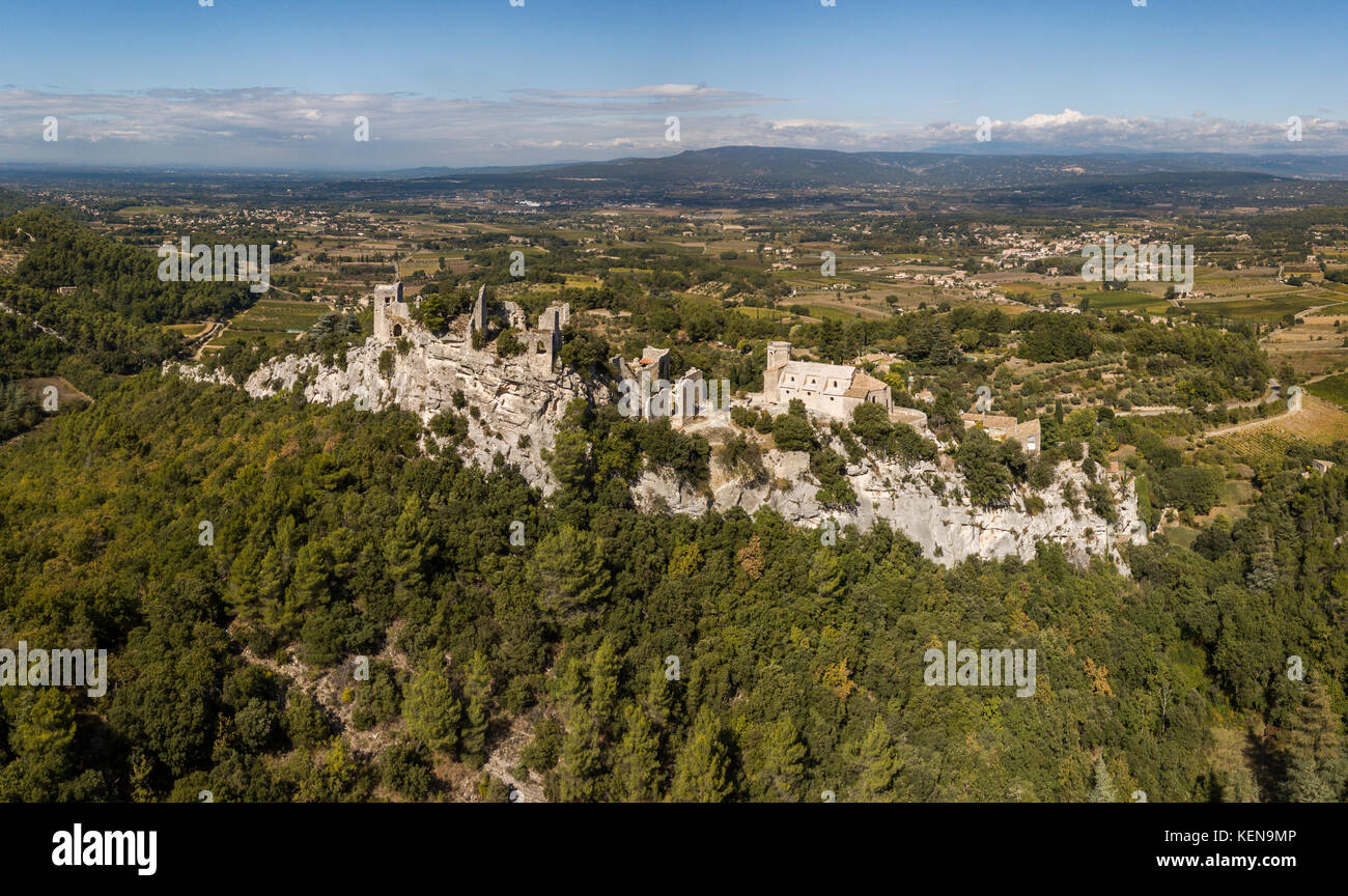 Aerial view of Oppede-le-Vieux, a ghost village in southeastern France ...