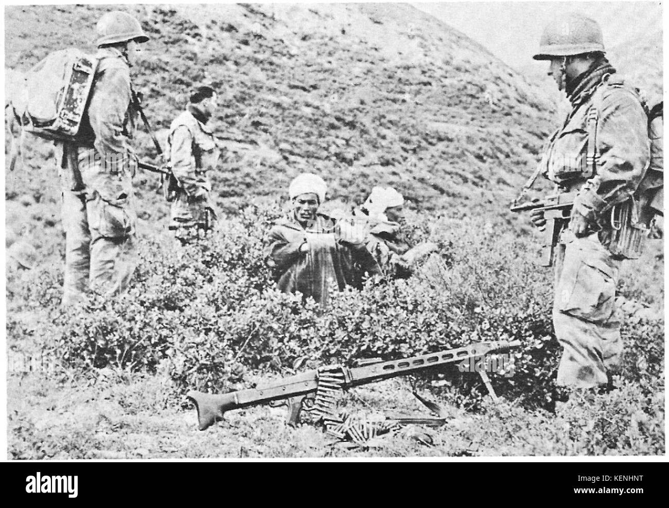 Fln gun hi-res stock photography and images - Alamy