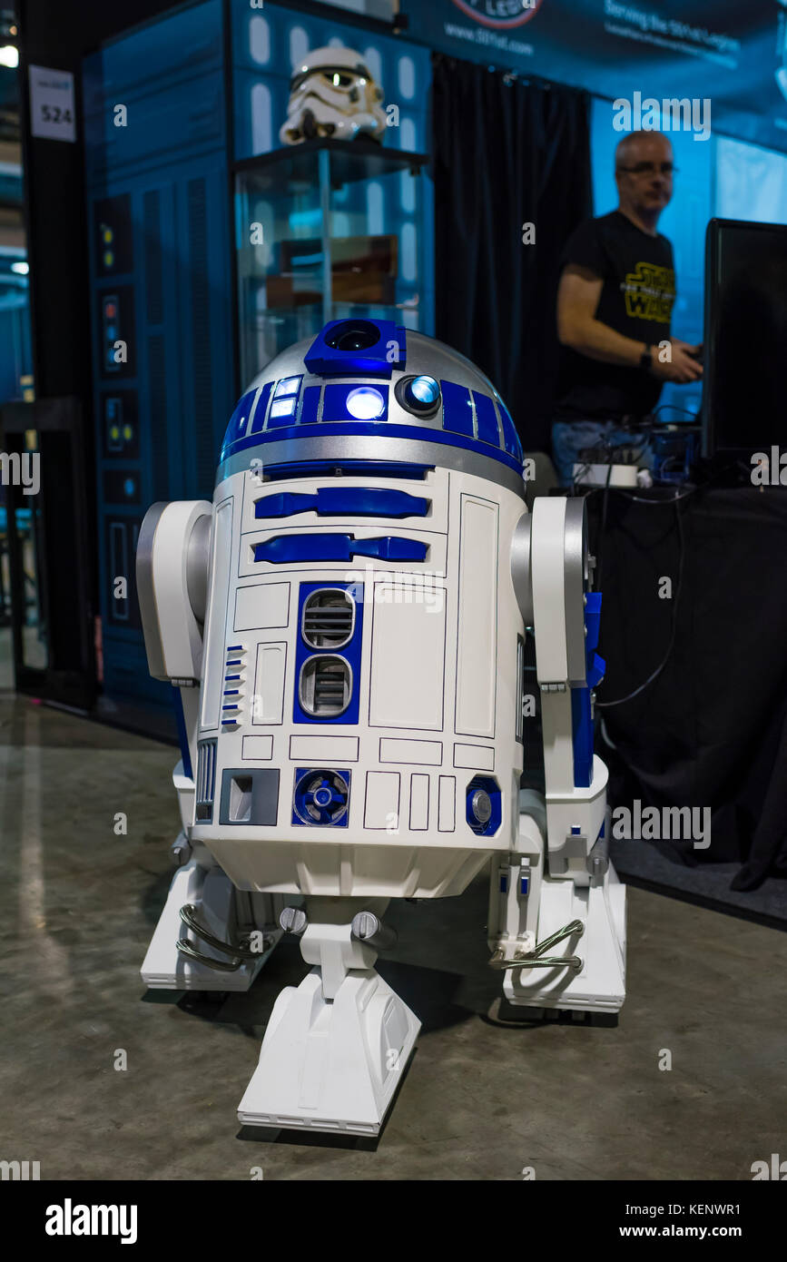 Cosplay showcase hi-res stock photography and images - Alamy