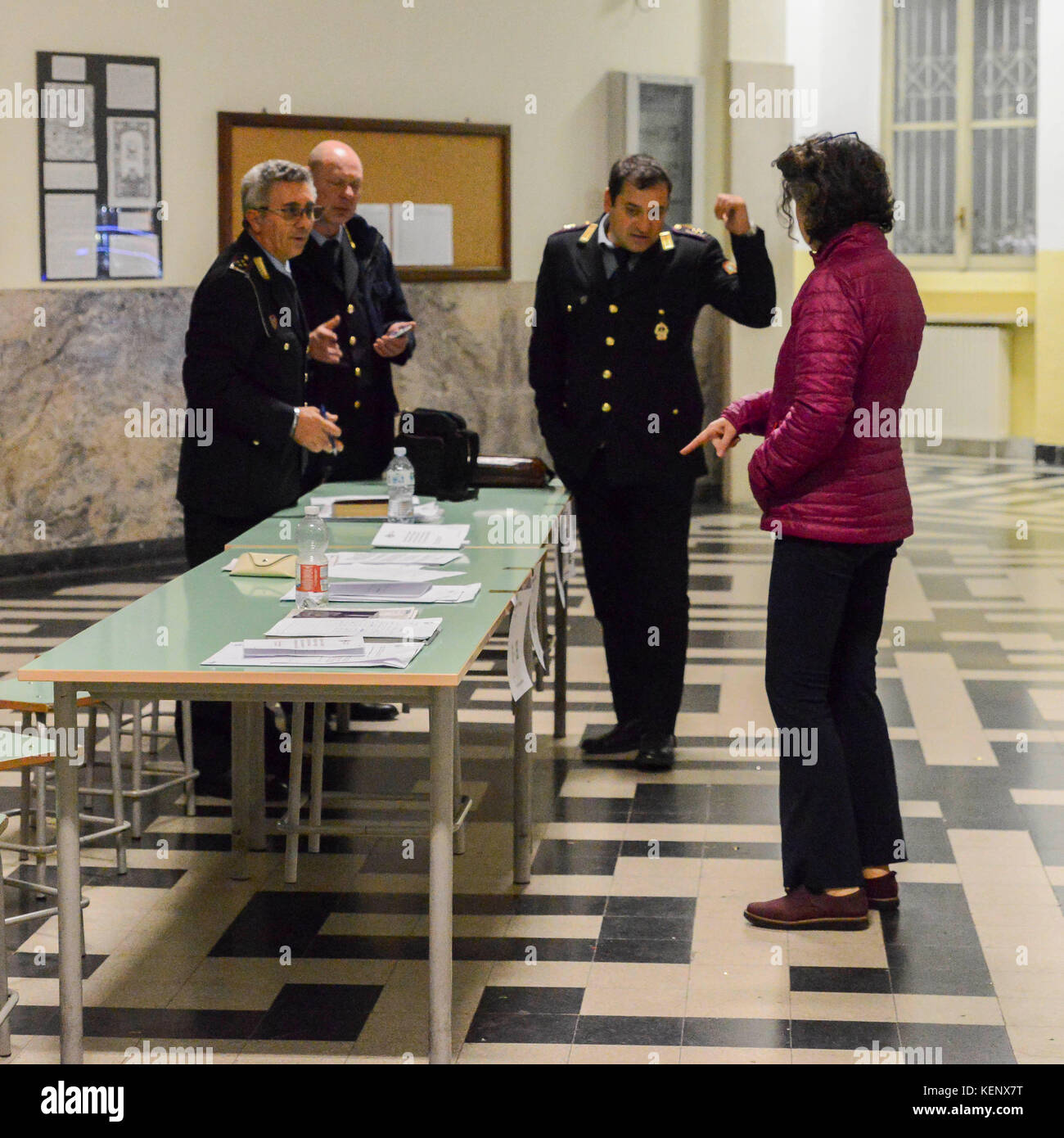 Italy. 22nd October, 2017. Lombardy and Veneto vote on greater autonomy ...