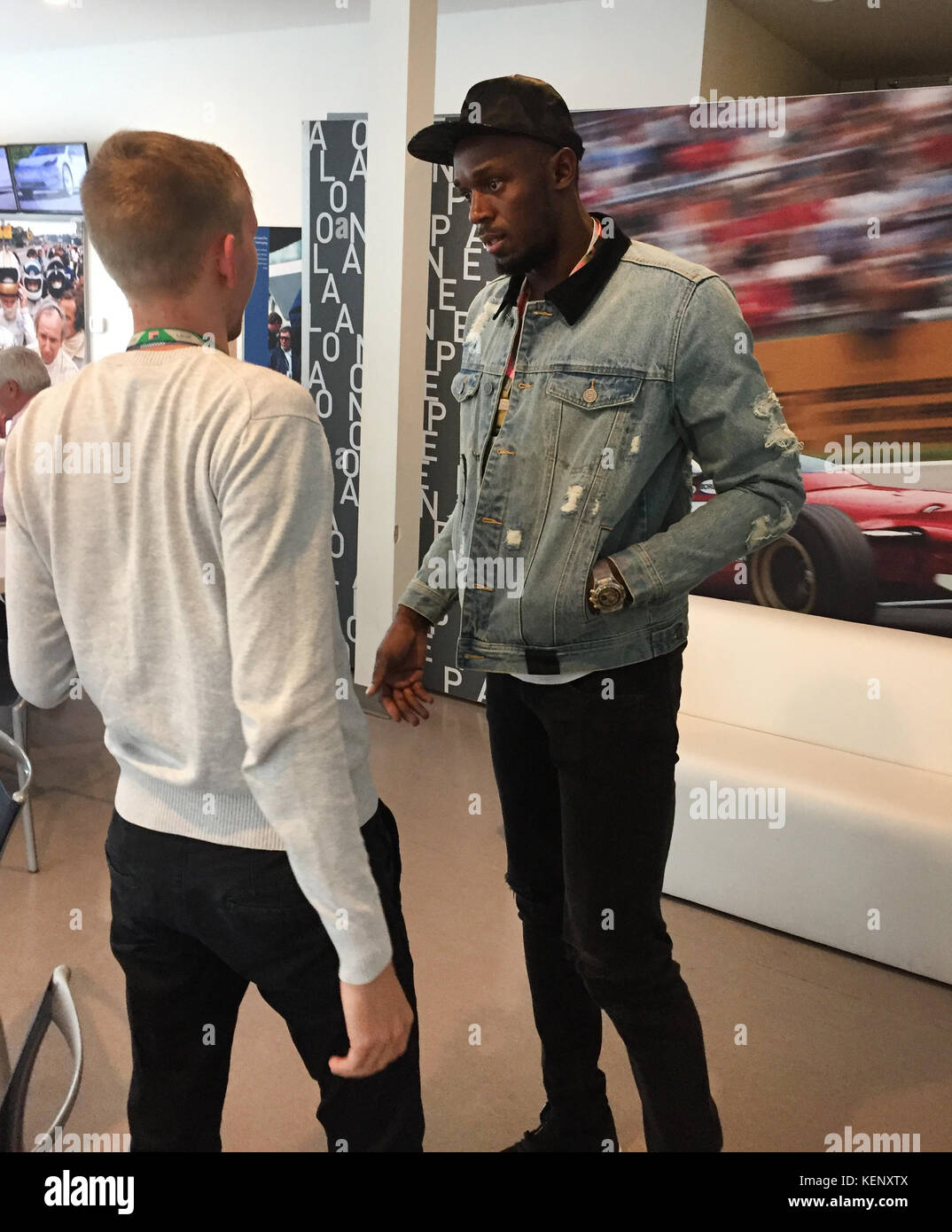 Austin, Texas, USA. 22nd Oct, 2017. Olympic champion Usain Bolt (R ...