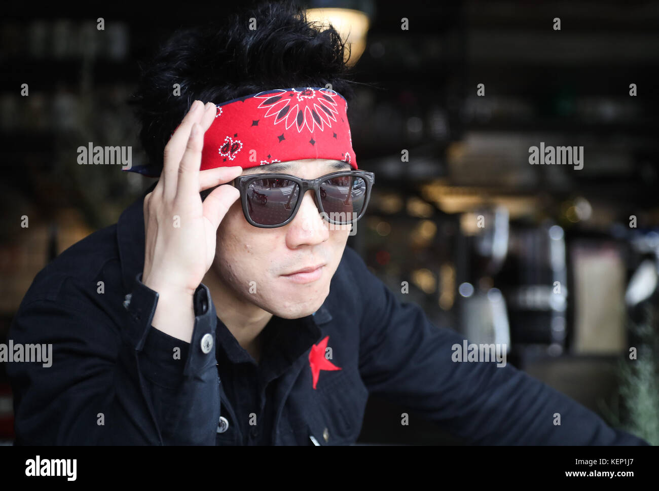 23rd Oct, 2017. S. Korean singer Han Kyung-rok Han Kyung-rok, a member ...