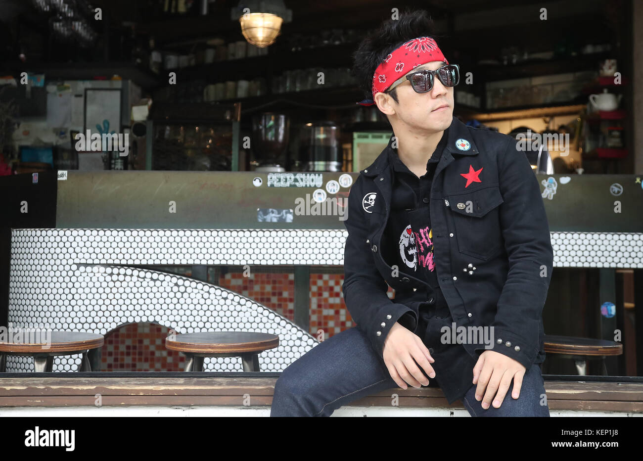 23rd Oct, 2017. S. Korean singer Han Kyung-rok Han Kyung-rok, a member ...