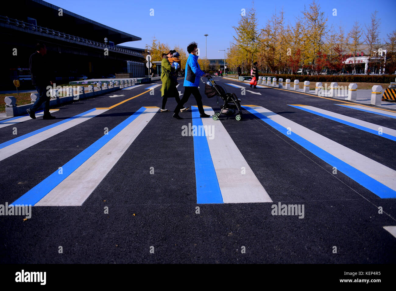 Shenyan, Shenyan, China. 22nd Oct, 2017. The 3D zebra crossing can be ...