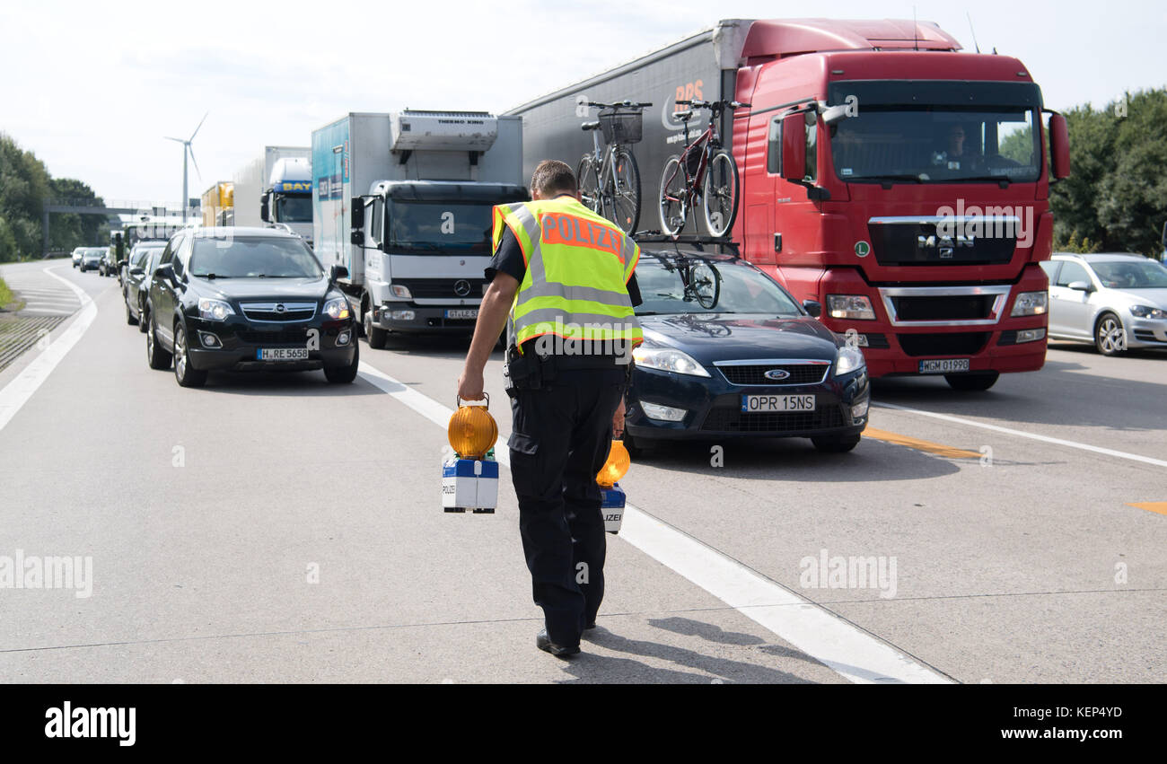 Streifendienst hi-res stock photography and images - Alamy
