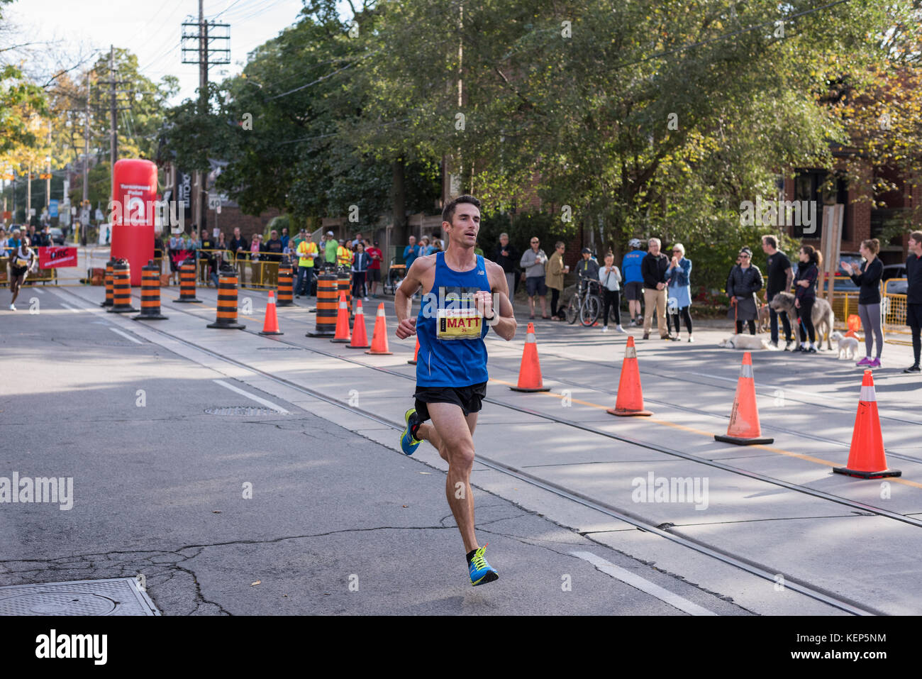 Toronto, Canada. 22nd October, 2017. Canadian marathon runner Matt Suda ...