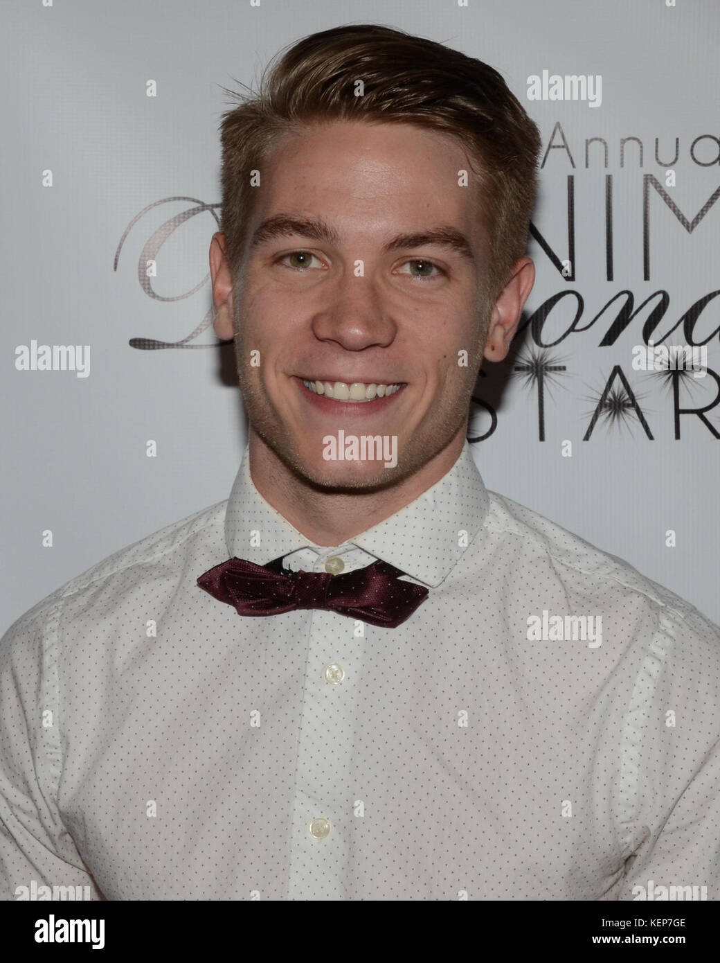 Los Angeles, California, USA. 22nd Oct, 2017. LUCAS ADAMS arrives for ...