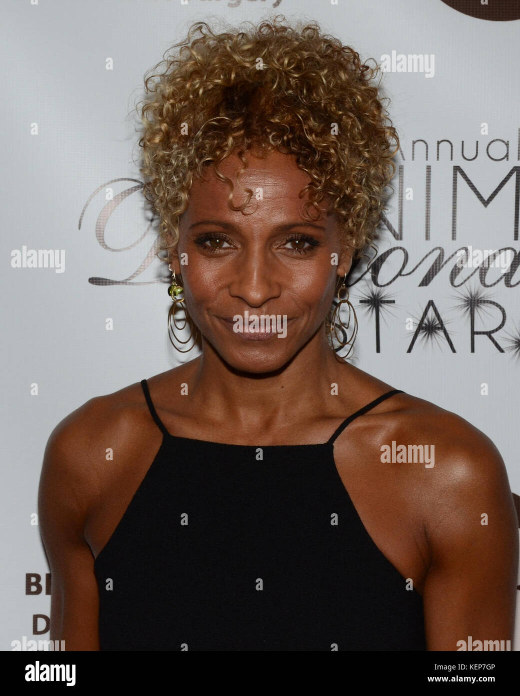 Michelle hurd hi-res stock photography and images - Alamy