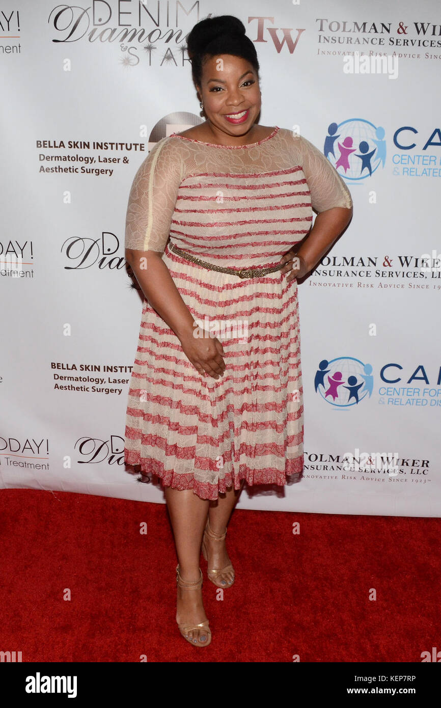 Los Angeles, California, USA. 22nd Oct, 2017. KIMBERLY HEBERT GREGORY ...