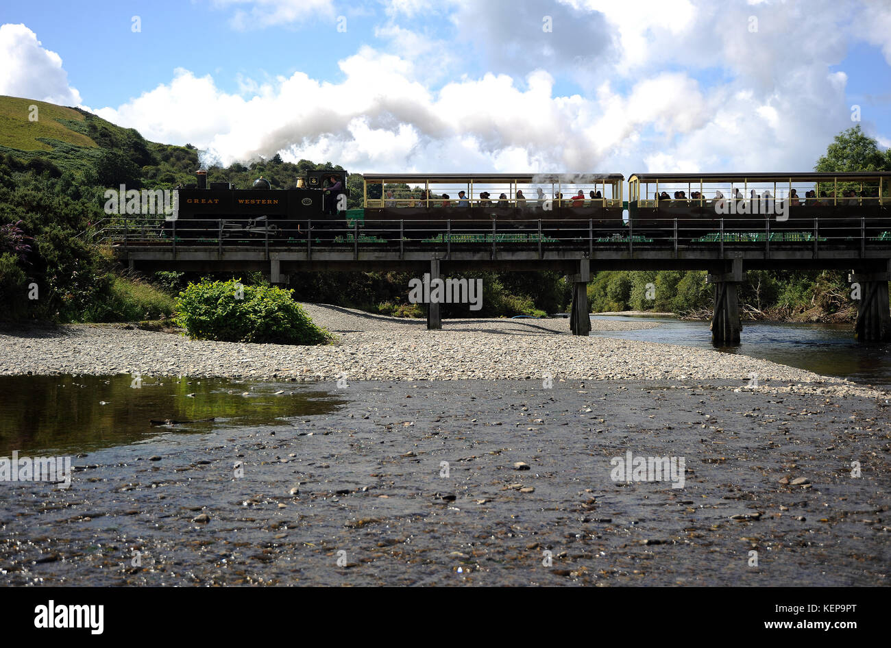 No. 8 "Llewellyn" crossing the River Rheidol at Llanbadarn Fawr. Vale ...