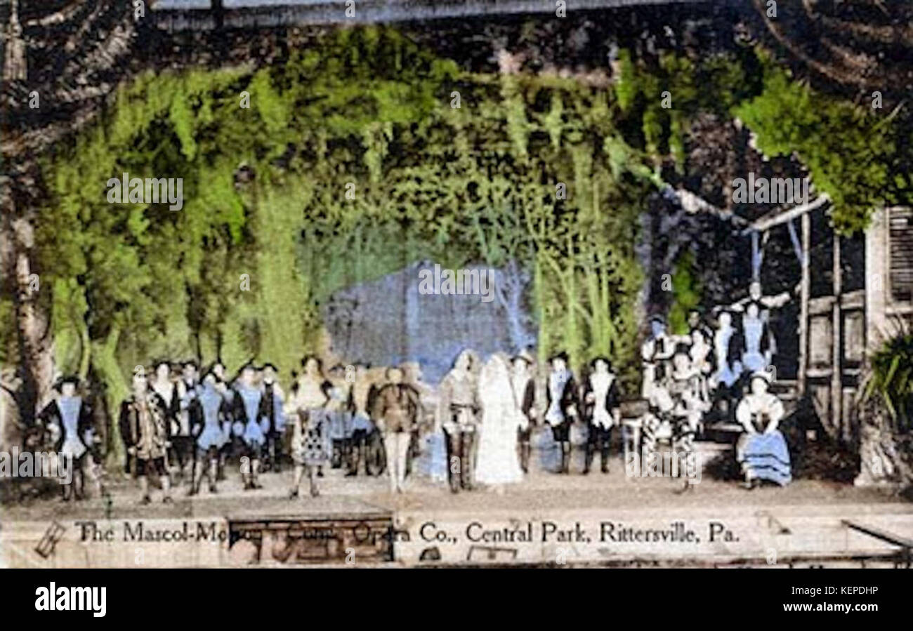 1910 Central Park The Mascol Morton Comic Opera Company Stock Photo - Alamy