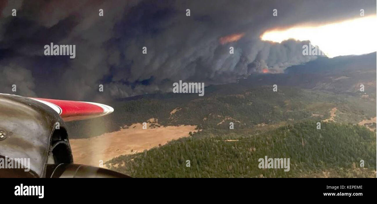 Calfire hi-res stock photography and images - Alamy