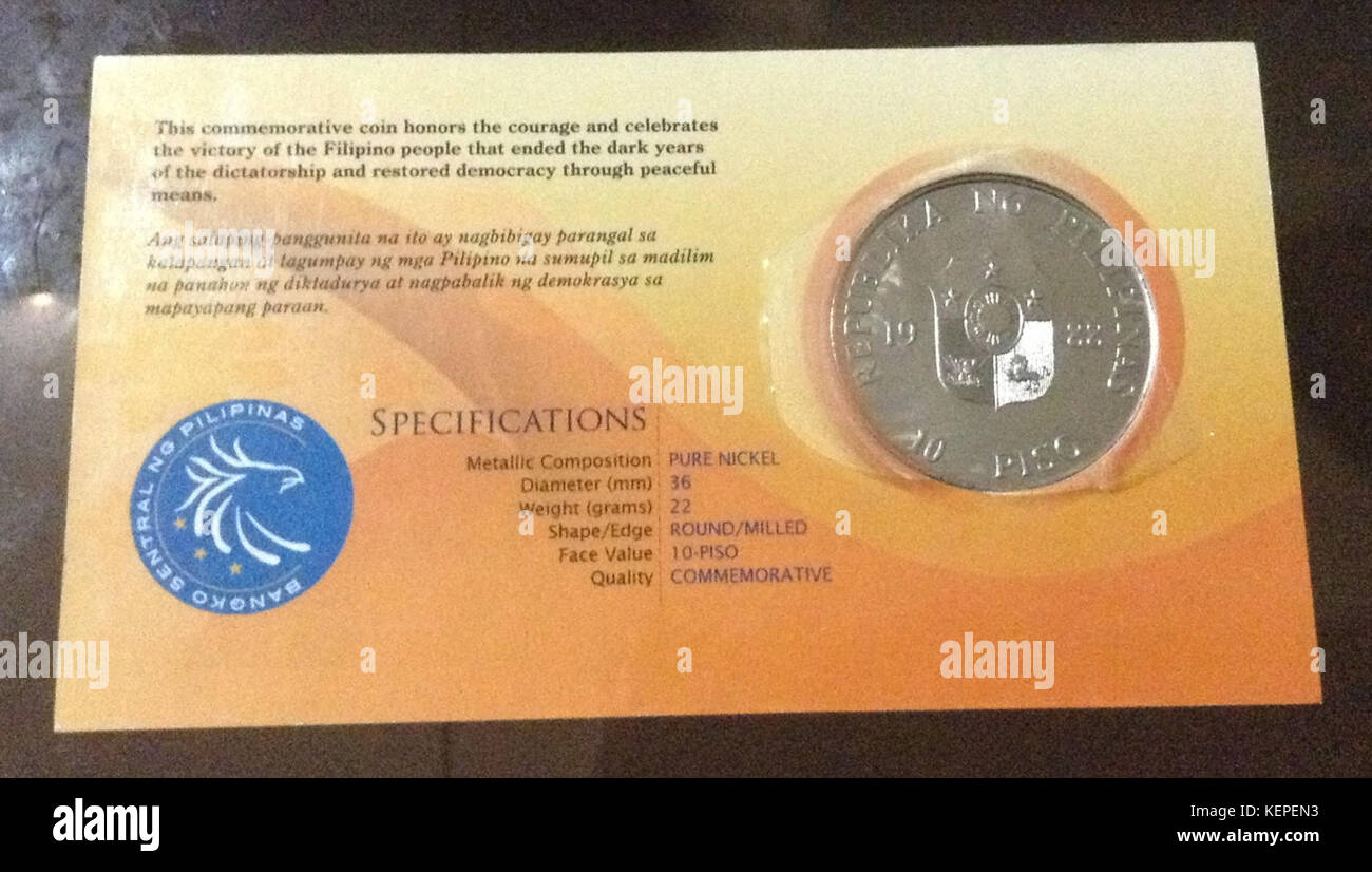 Philippine peso coins hi-res stock photography and images - Alamy