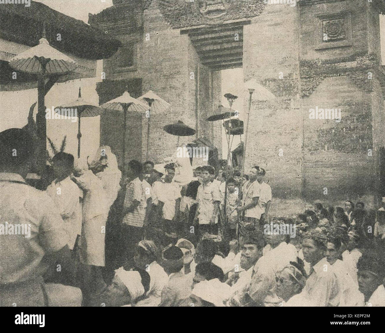 Gelung hi-res stock photography and images - Alamy