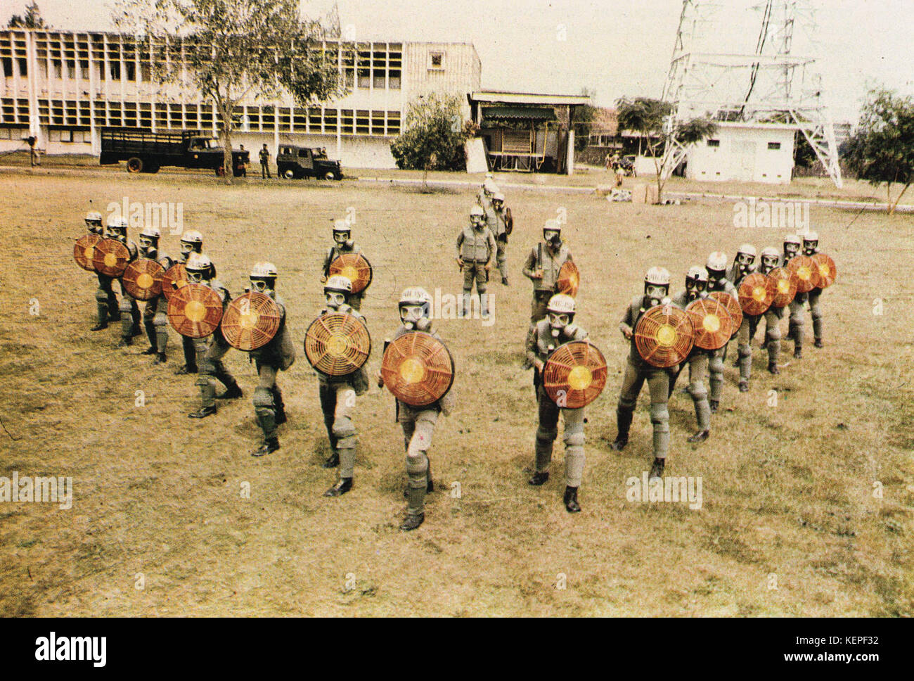 Indonesian riot squad, Sekilas Lintas Kepolisian Republik Indonesia ...