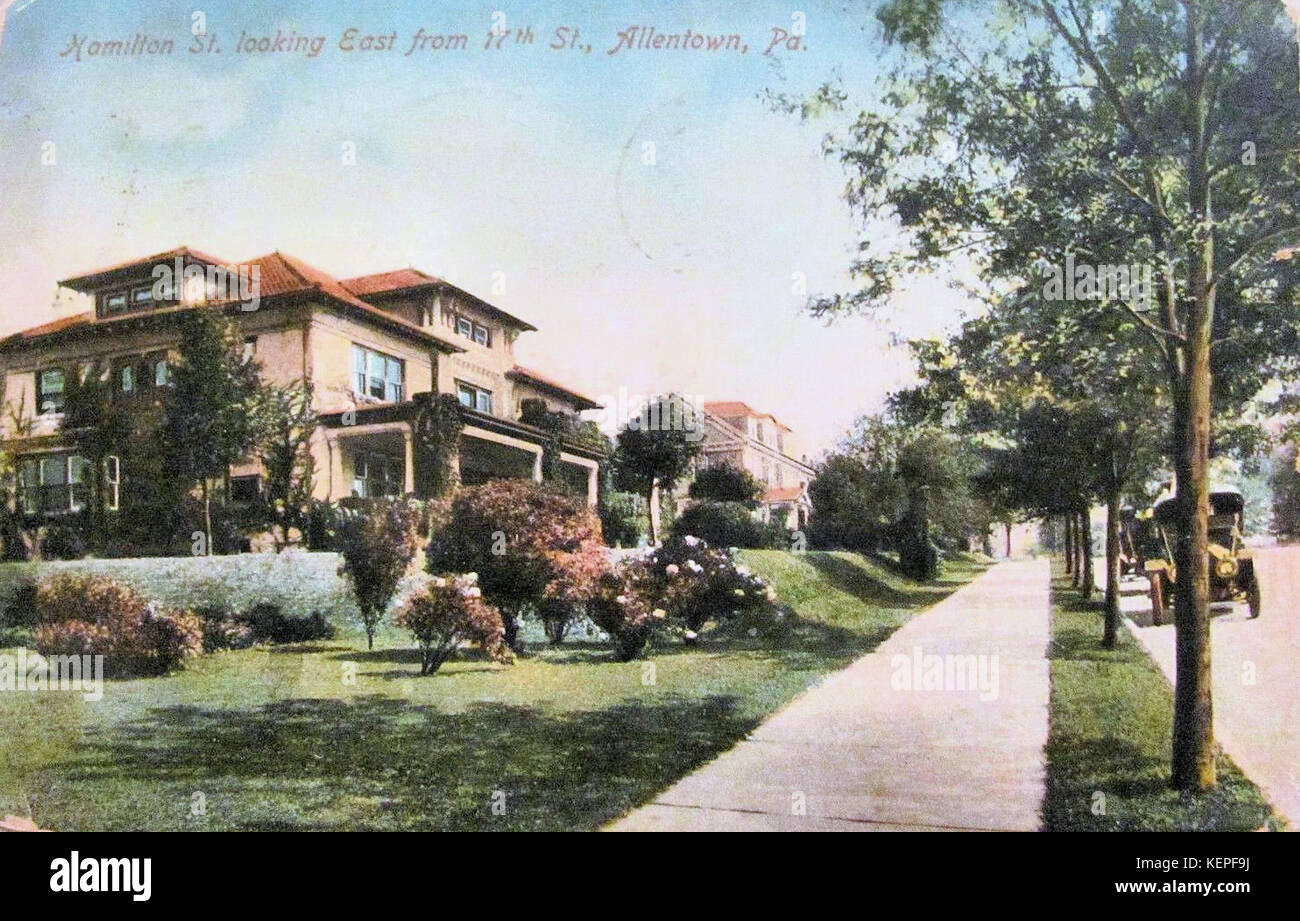 1920 1700 Block of Hamilton looking East Stock Photo - Alamy