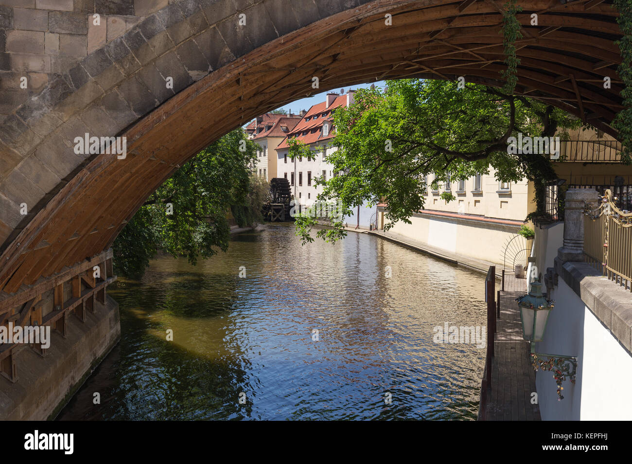 Old buildings, bridge and water canal on the Kampa Island in Prague ...
