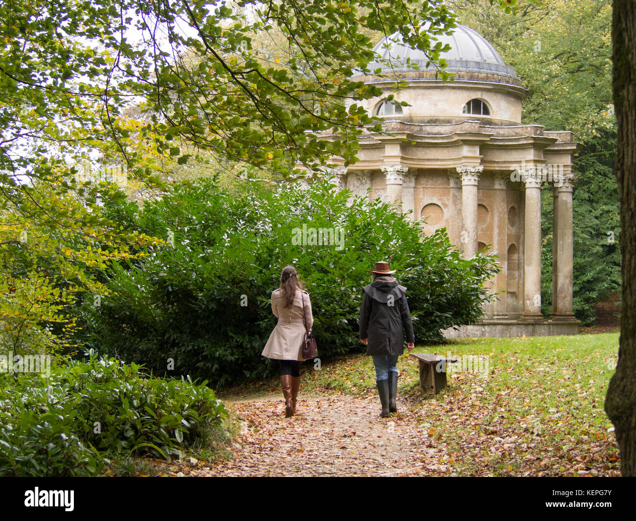 Temple of Apollo, Stourhead Gardens, Wiltshire, autumn colours, October ...