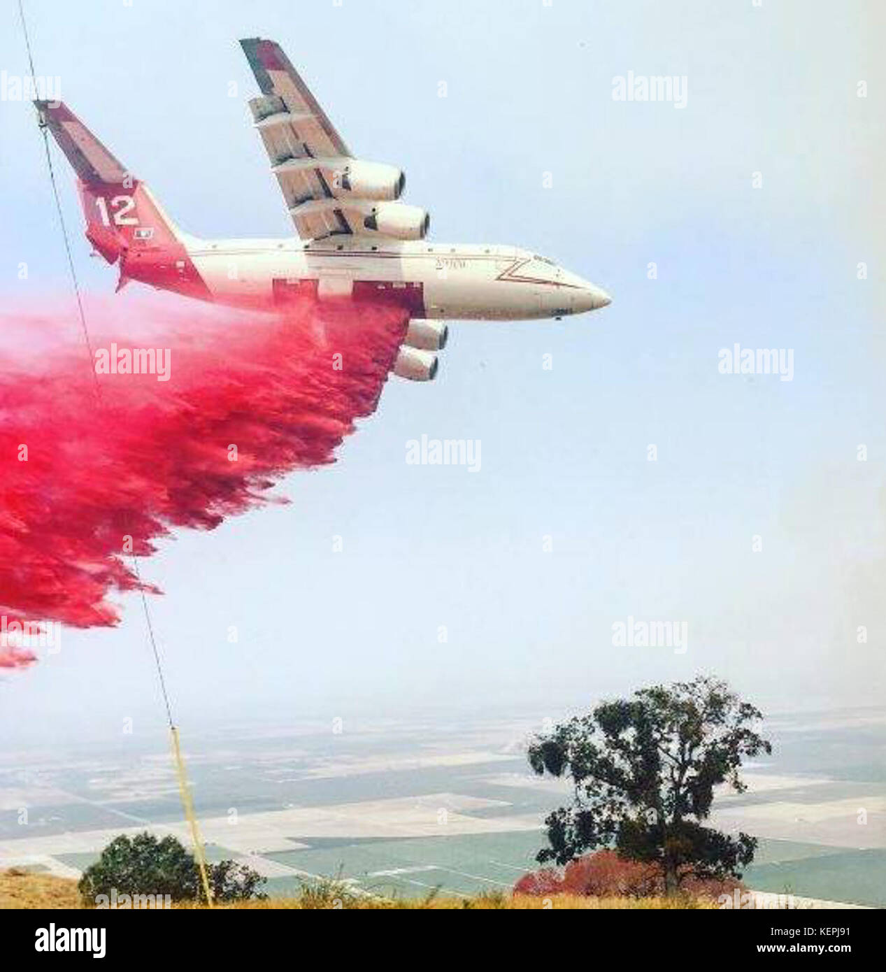 Air tanker hi-res stock photography and images - Alamy