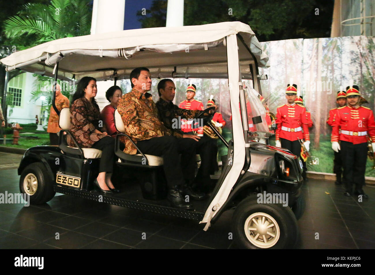 President Rodrigo Duterte enjoys a ride driven by Indonesian President ...