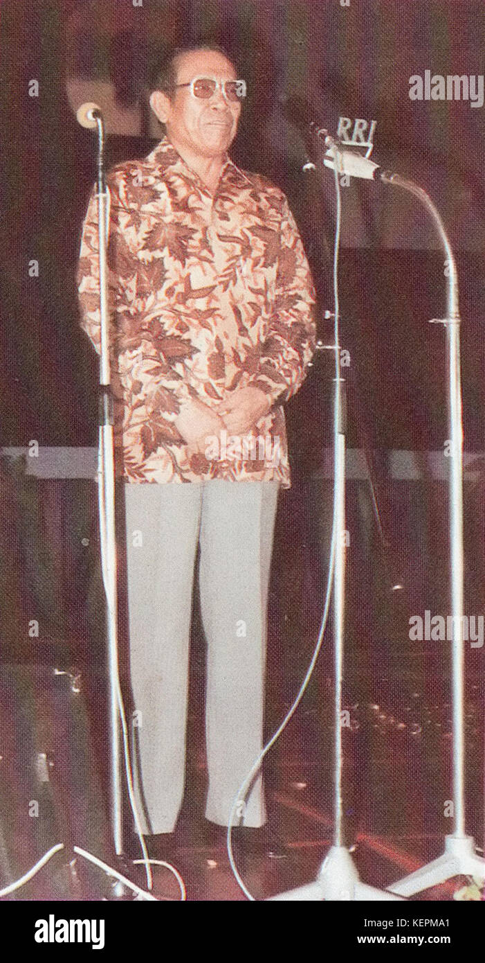 Ali Moertopo closing Indonesian Film Festival, Festival Film Indonesia ...