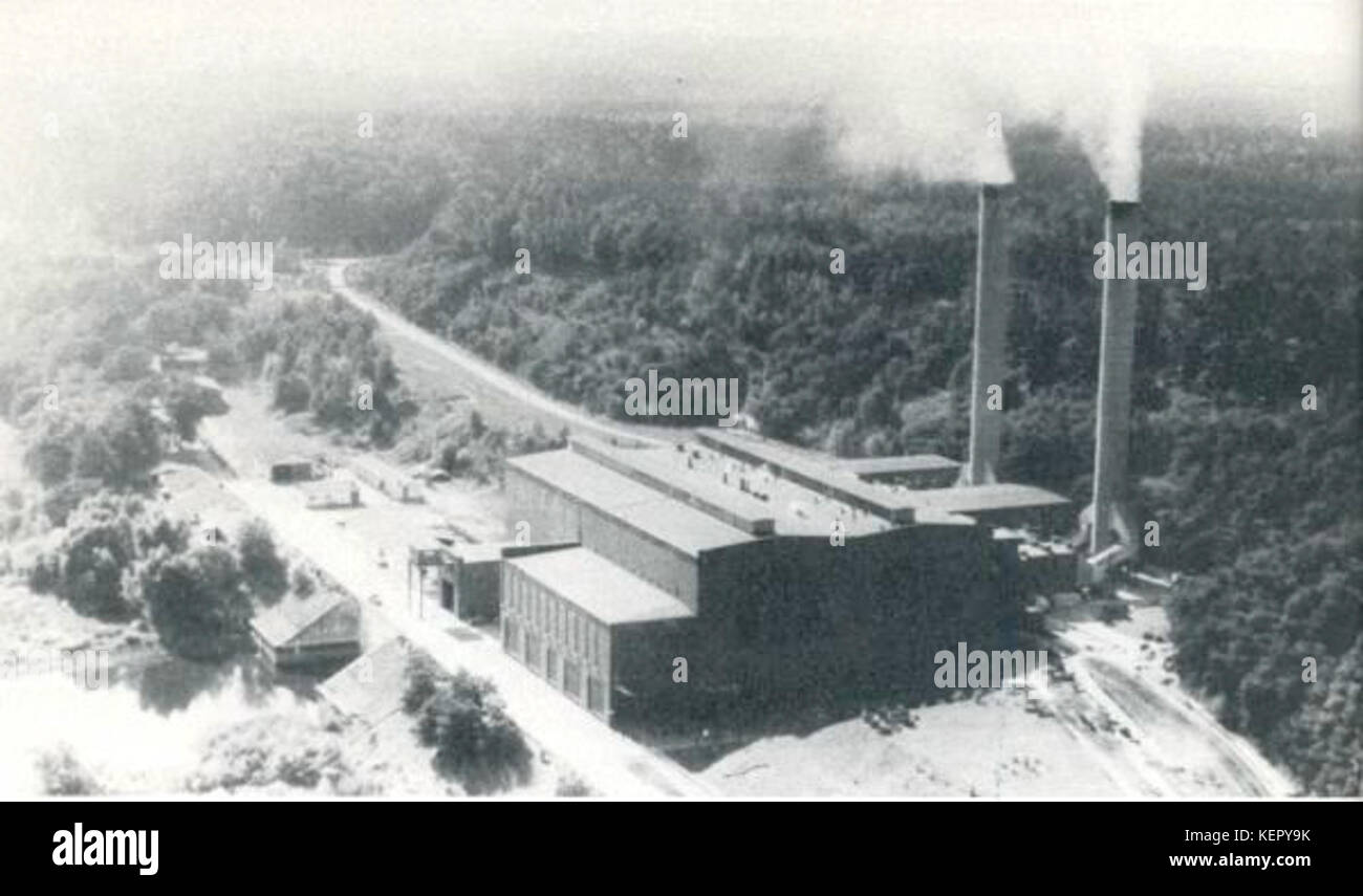 Alt garge hi-res stock photography and images - Alamy