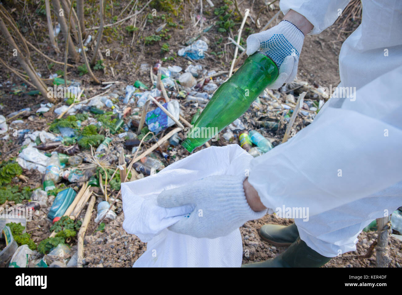 Clothing litter hi-res stock photography and images - Alamy