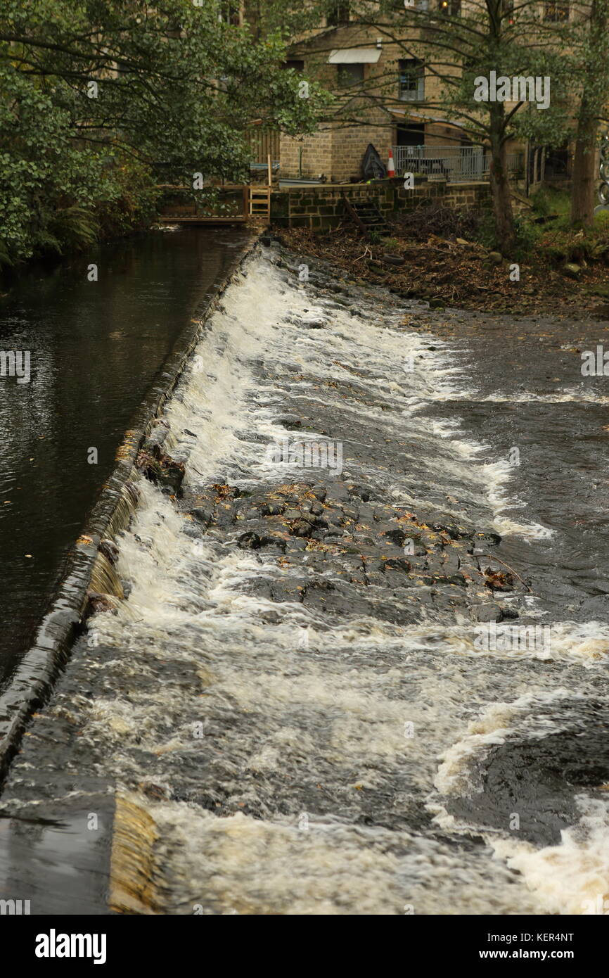 Weir hebden bridge hi-res stock photography and images - Alamy