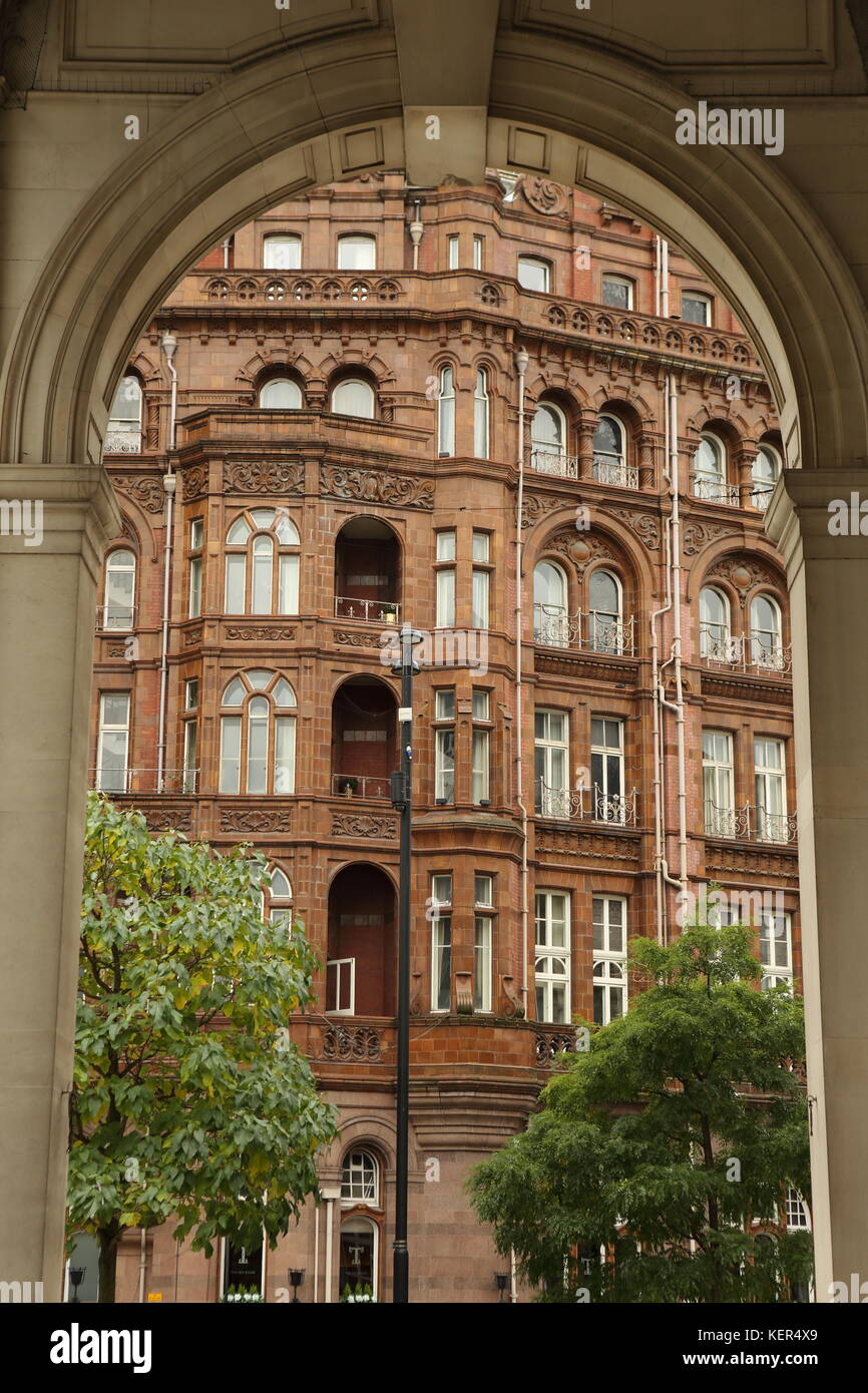 The library theatre manchester hi-res stock photography and images - Alamy