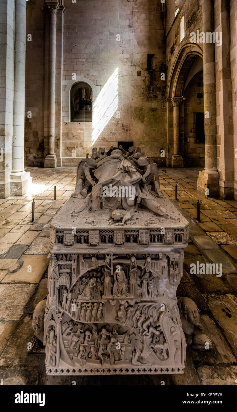 Medieval tomb of Ines de Castro showing Christ presiding over the Last ...