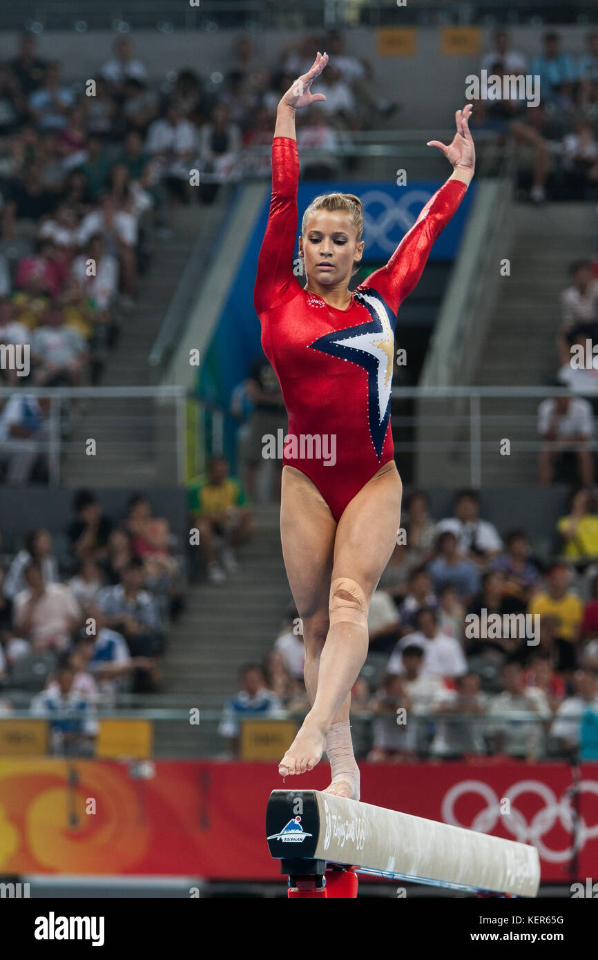 Alicia sacramone hi-res stock photography and images - Alamy