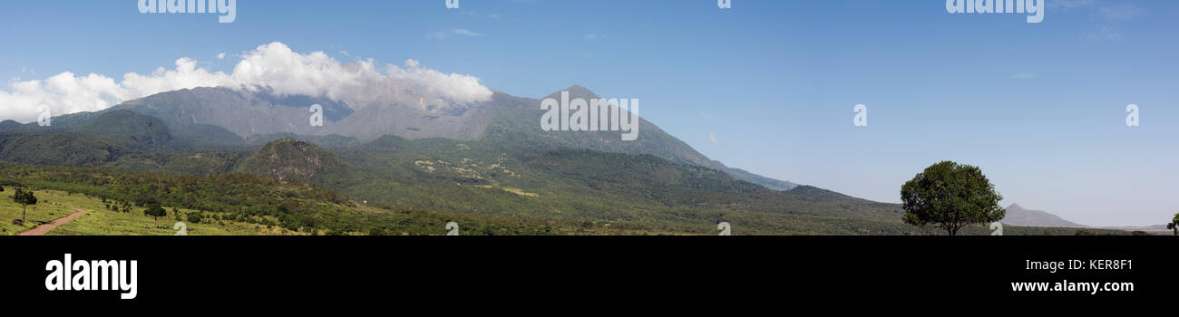 Meru tanzania hi-res stock photography and images - Alamy