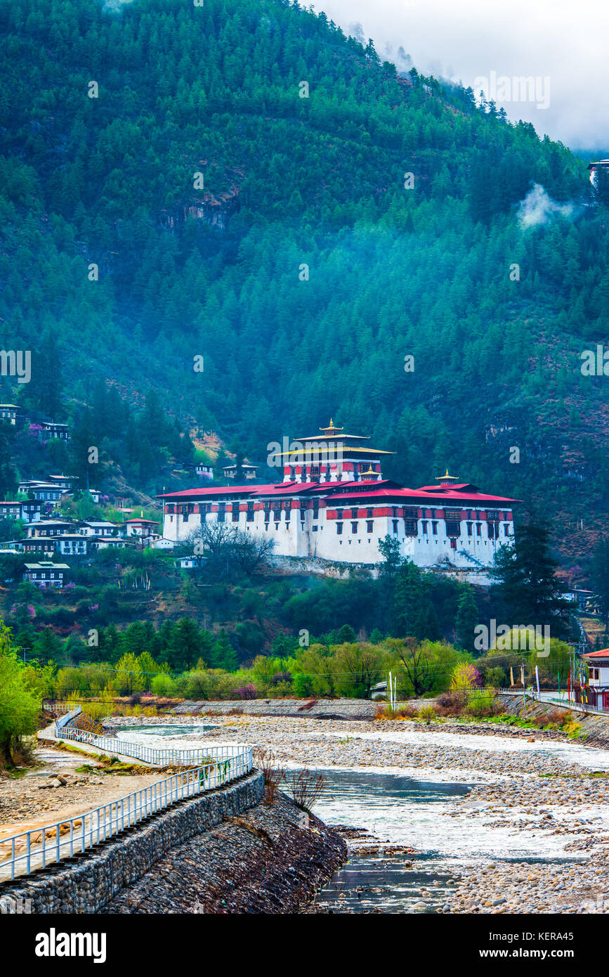 Rimpung Dzong at Paro , Butan Stock Photo - Alamy