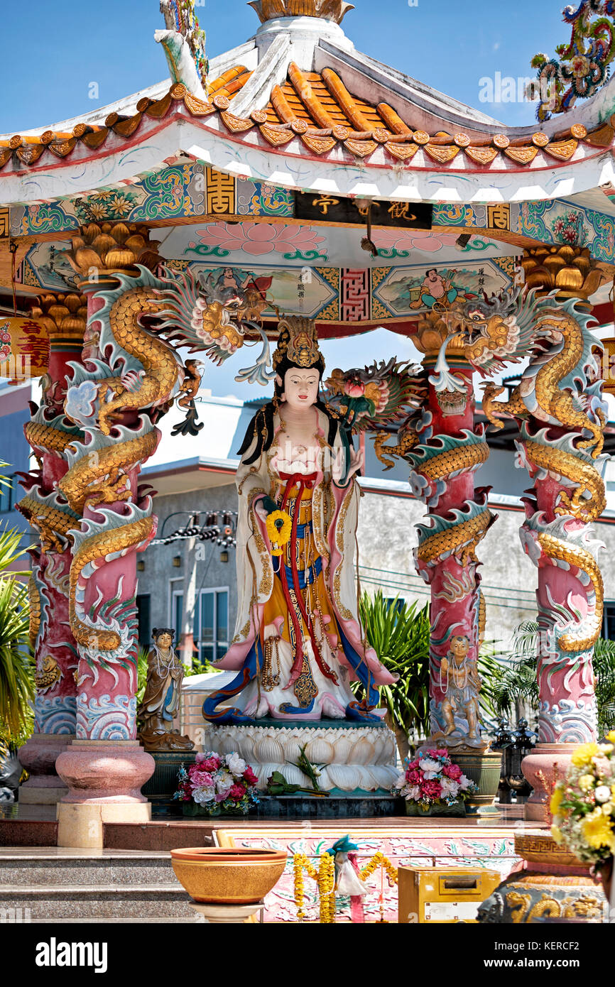 Kwan yin hi-res stock photography and images - Alamy