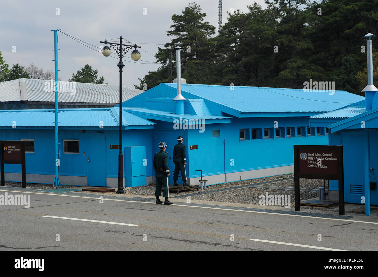 02.05.2013, Panmunjom, South Korea, Asia - South Korean soldiers stand ...