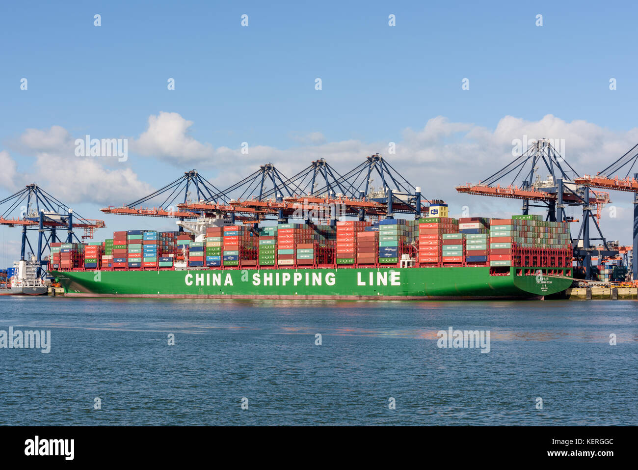 ROTTERDAM, THE NETHERLANDS - FEBRUARY 15, 2016: The ultra large ...