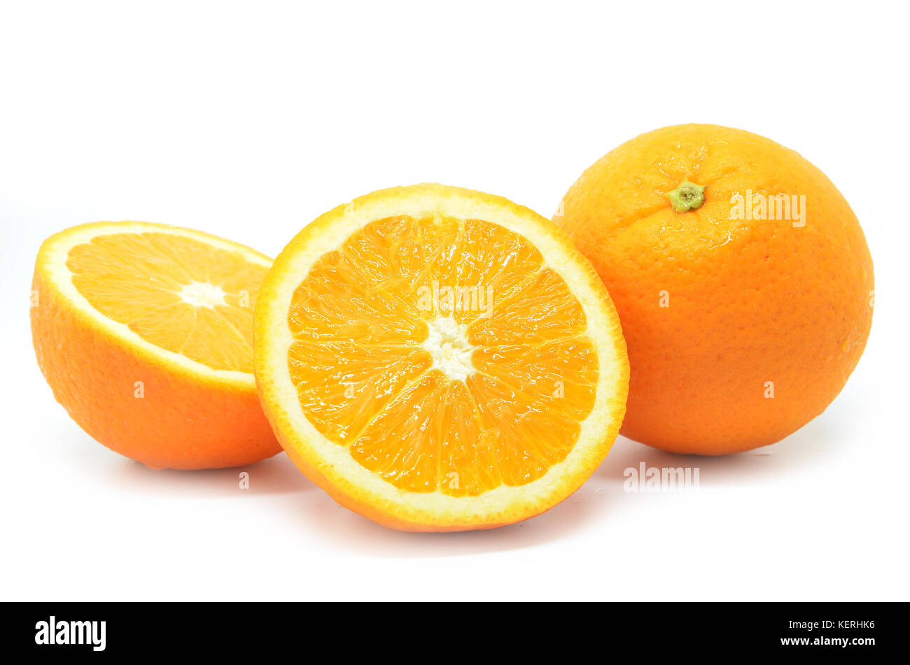 Isolated oranges fruits. Whole orange and orange sliced Stock Photo - Alamy