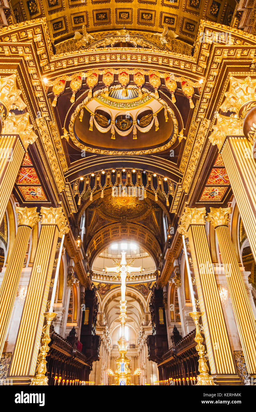 High altar st pauls cathedral hi-res stock photography and images - Alamy