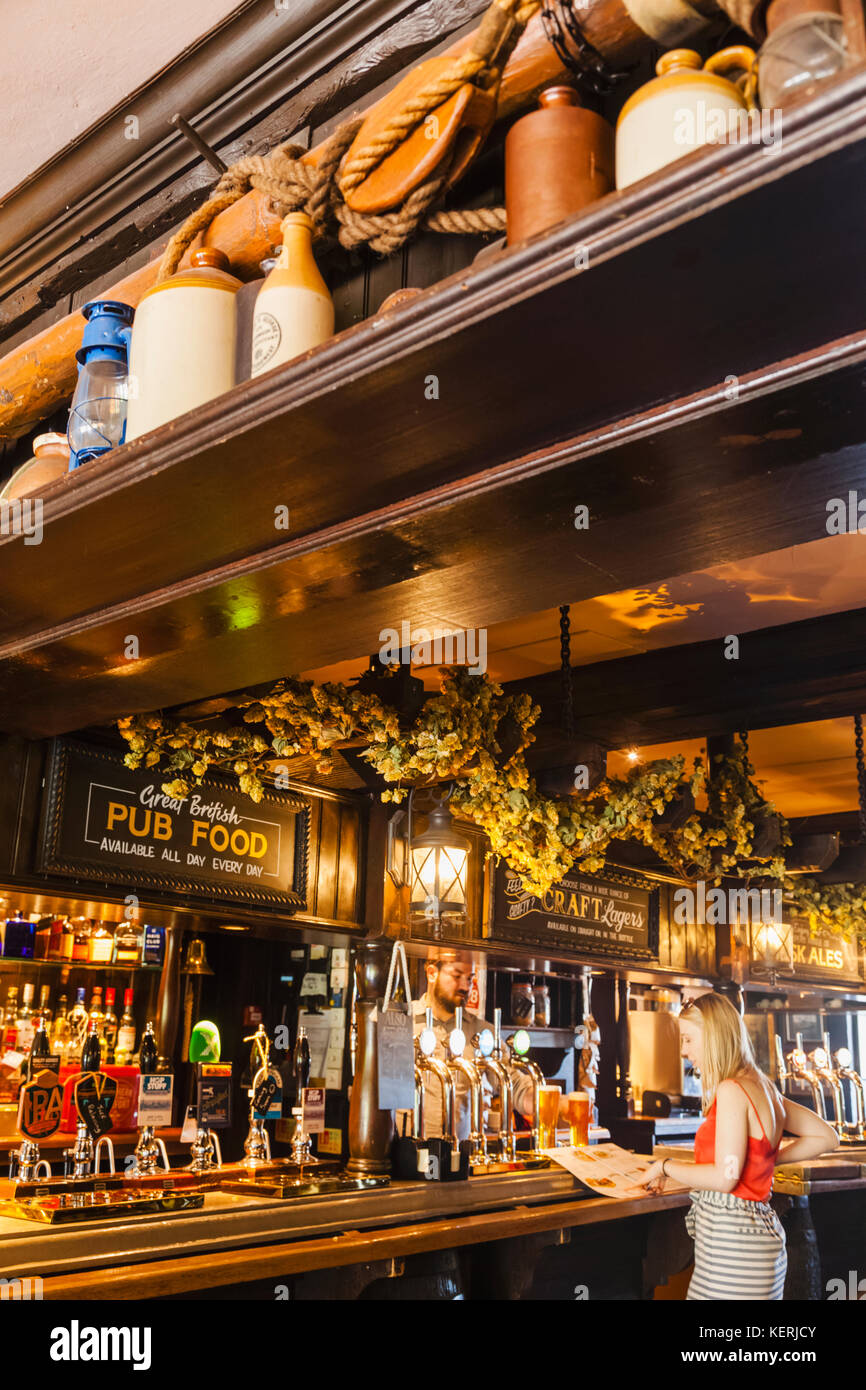 England, London, Wapping, The Prospect of Whitby Riverside Pub Stock ...