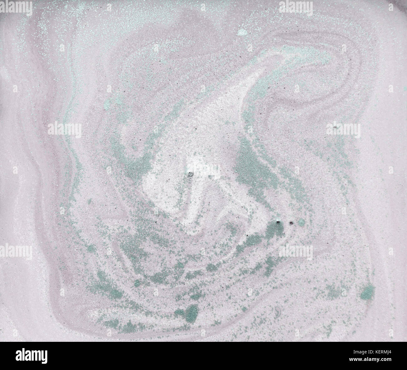 Shimmering liquid pigment flow pink hi-res stock photography and images ...