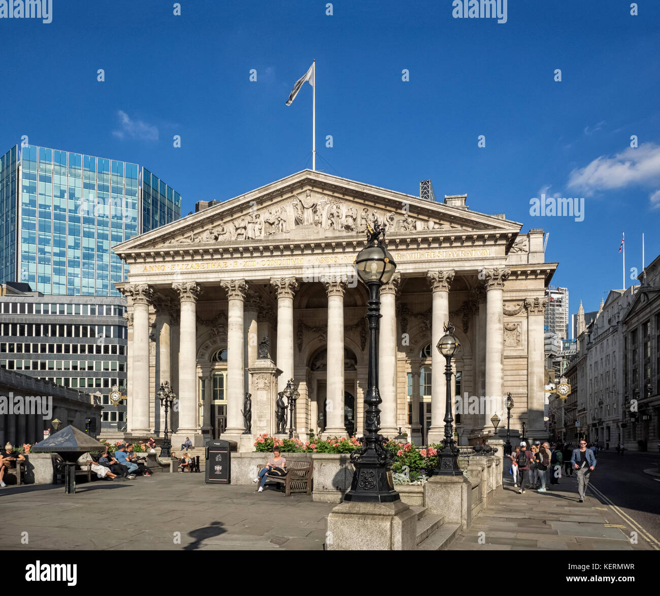 Royal Exchange Facade High Resolution Stock Photography and Images - Alamy