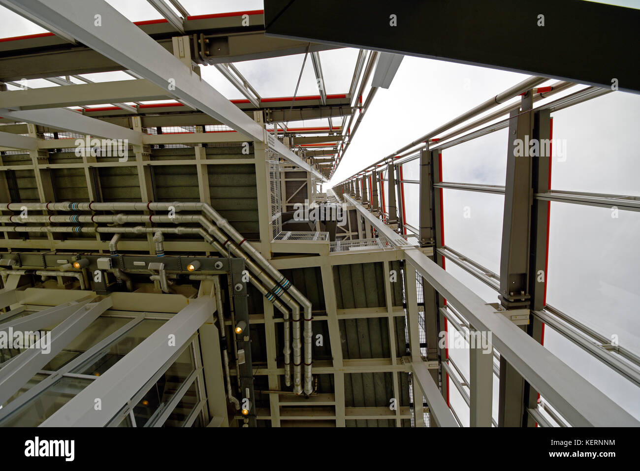 The shard interior hi-res stock photography and images - Alamy