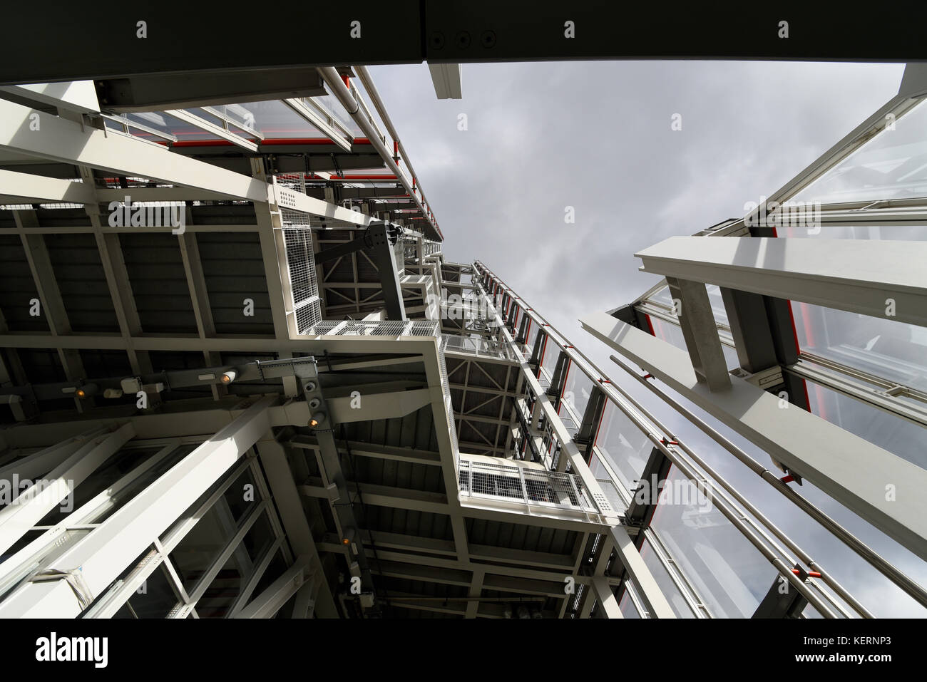 Steelwork structure hi-res stock photography and images - Alamy