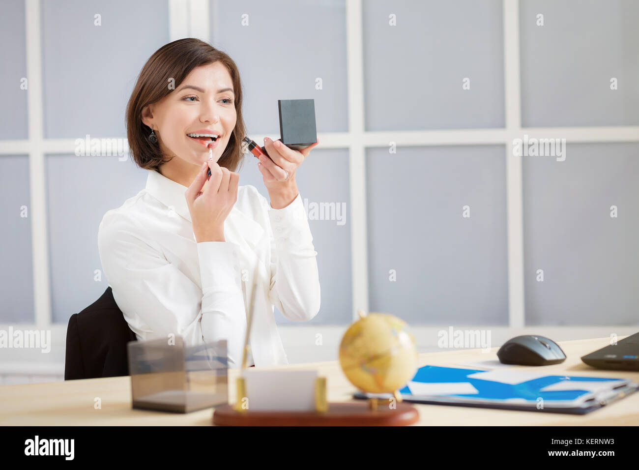 Office makeup hi-res stock photography and images - Alamy