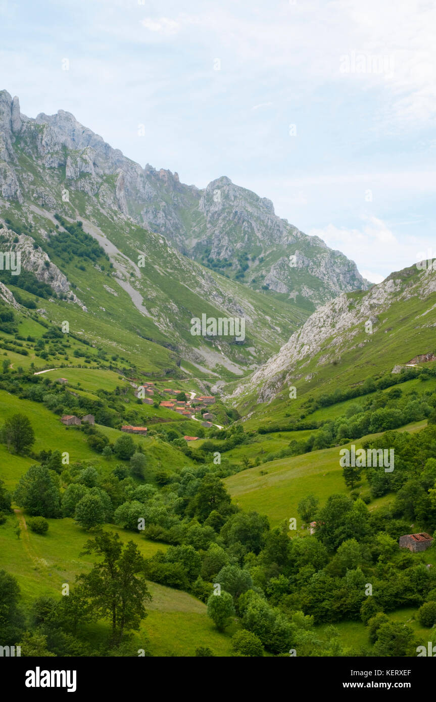 Landscape. Sotres, Asturias, Spain Stock Photo - Alamy